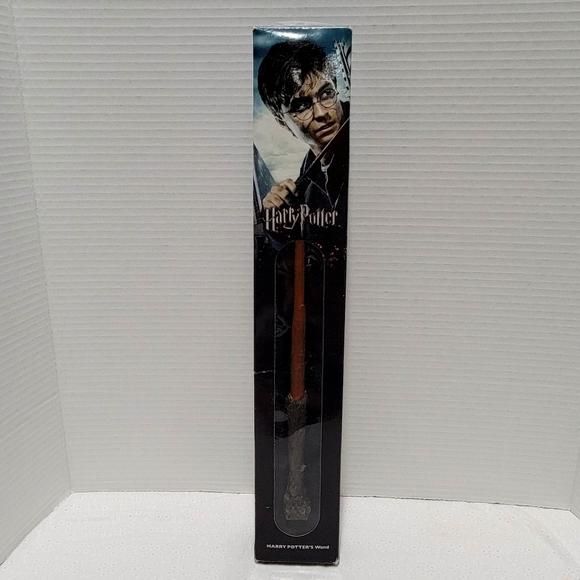 Toys | Harry Potters The Noble Collection Collectors Wand | Poshmark